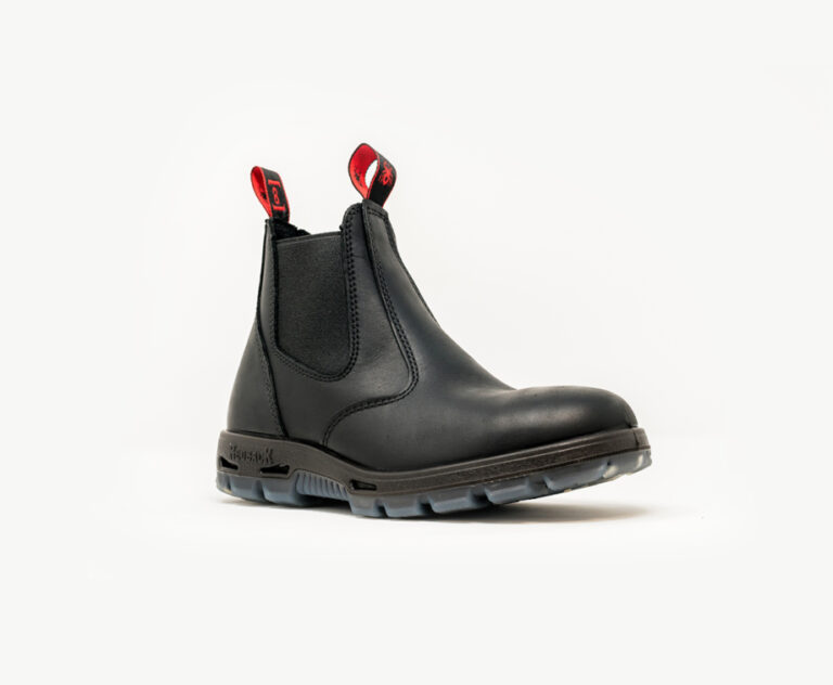 מגפי REDBACK בתקן SB דגם USBBK עור שחור + כיפת מגן - Agrooz